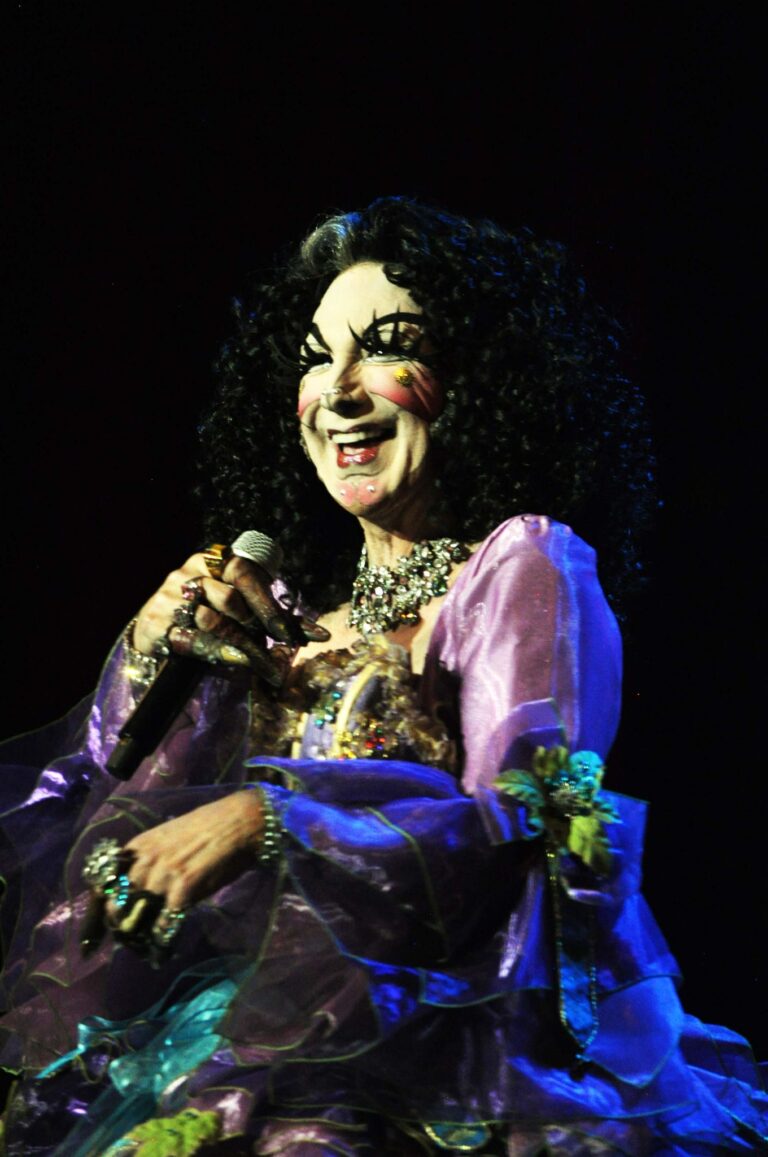 LA ROÑA ¡HASTA EL FONDO! – Mas Radio